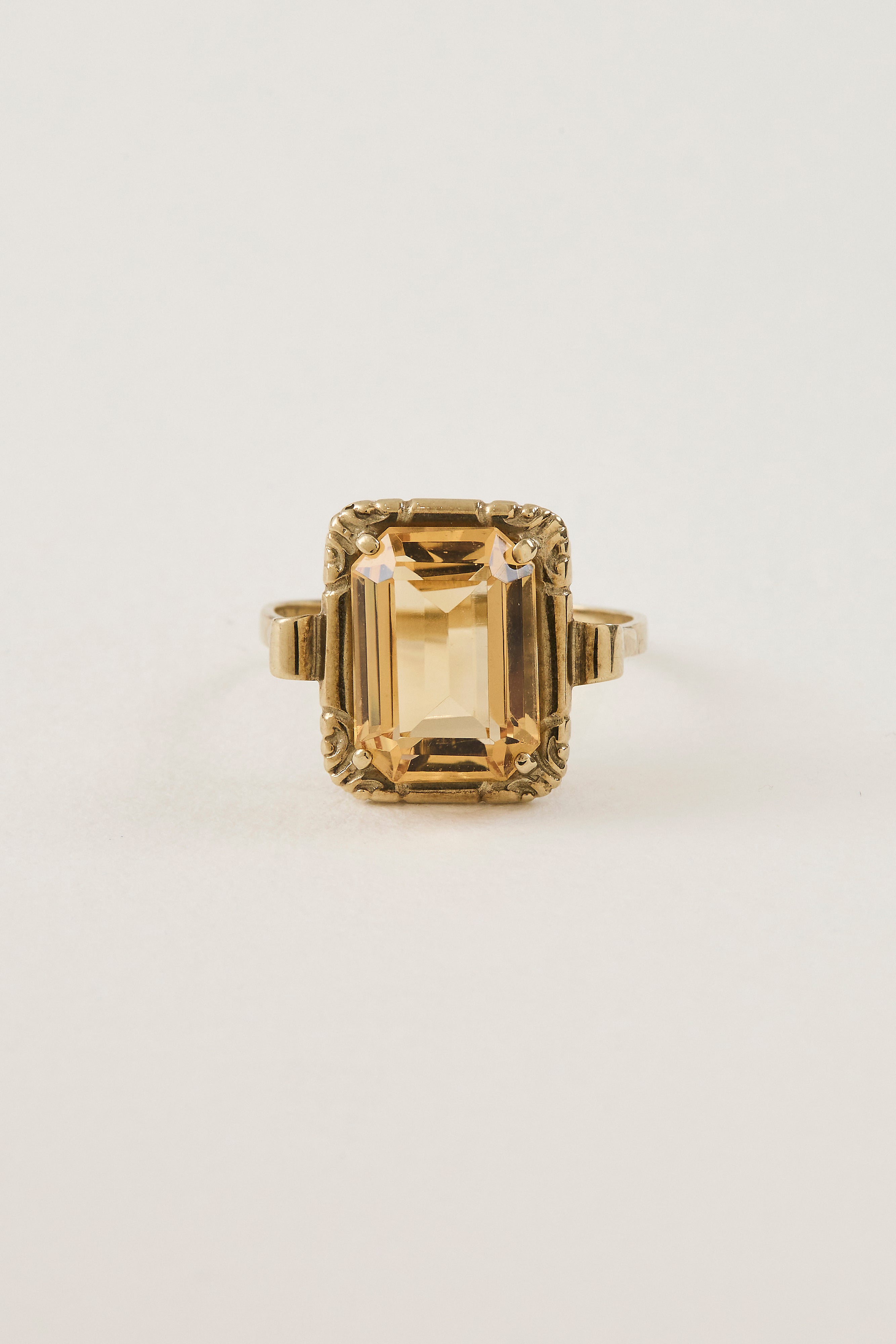 Mid Century Citrine Ring – Keshett Jewellery